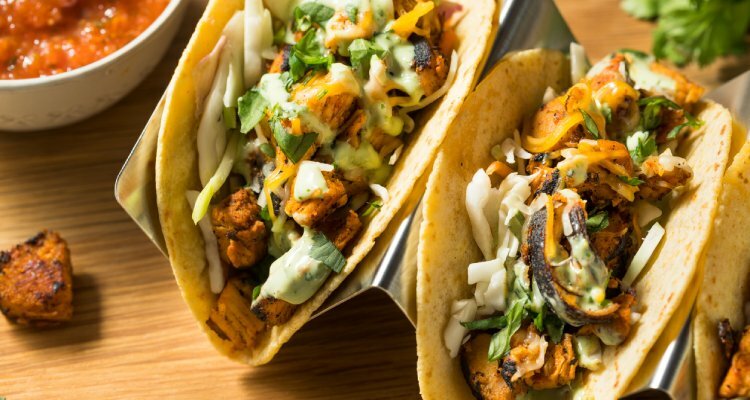 Best Chicken Tacos Recipe With HOC Sauce | High On Chicken